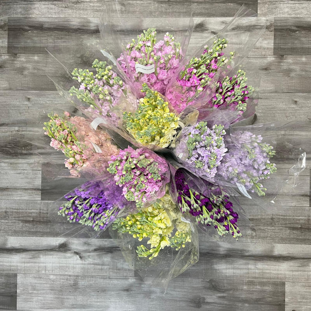 Stock Assorted Box 120 Stems - FlowersAndServices® Nationwide