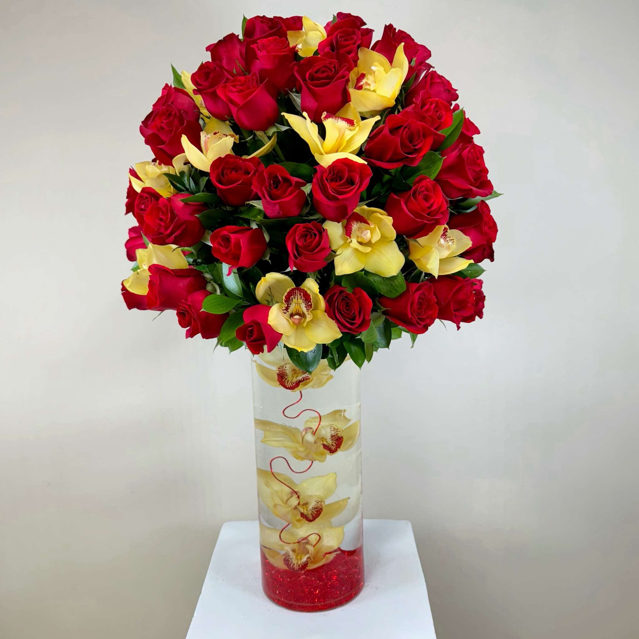 Flowers And Services Flower Shop, Arrangements & Florist Miami.