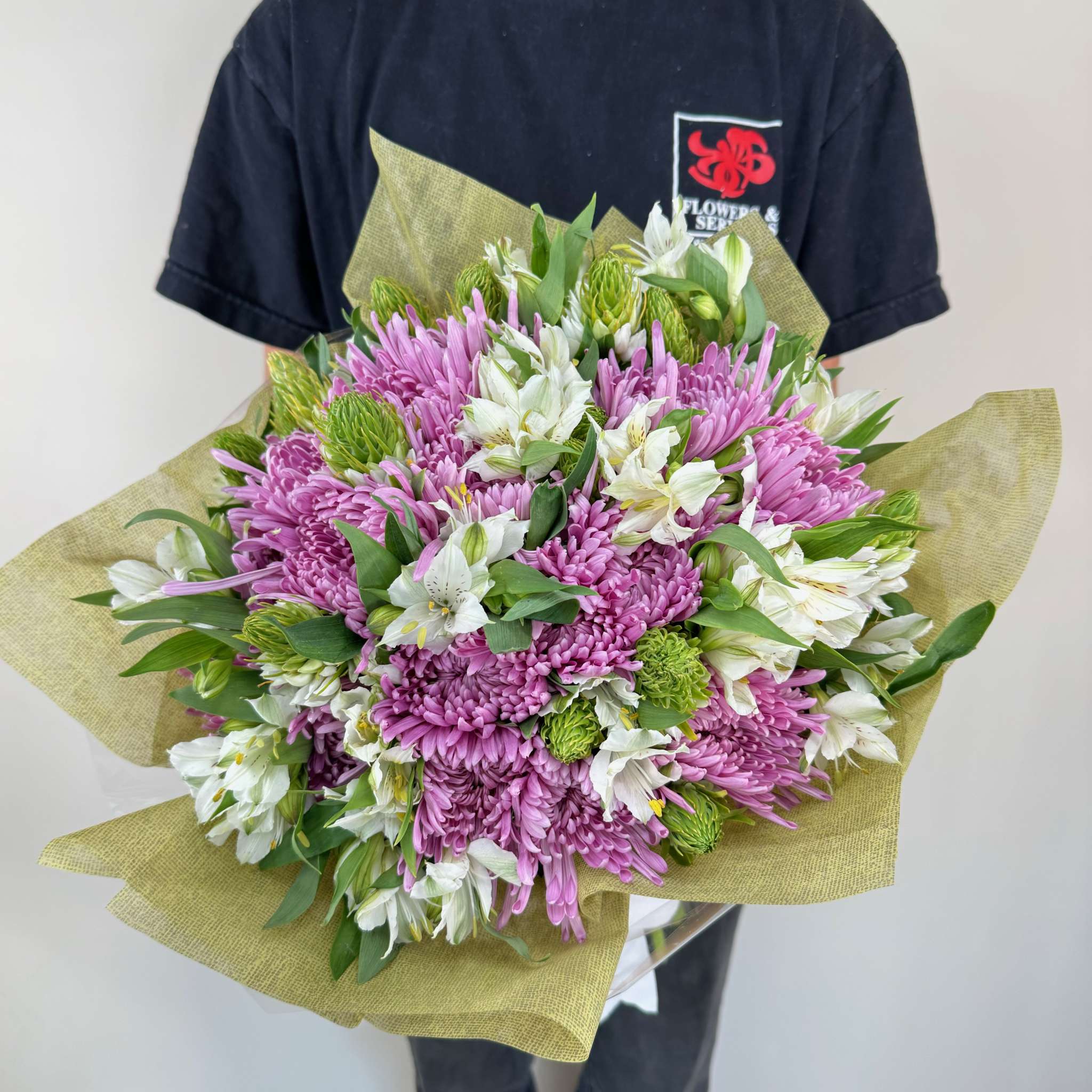 FlowersAndServices® Flower Shop, Arrangements & Florist Miami.